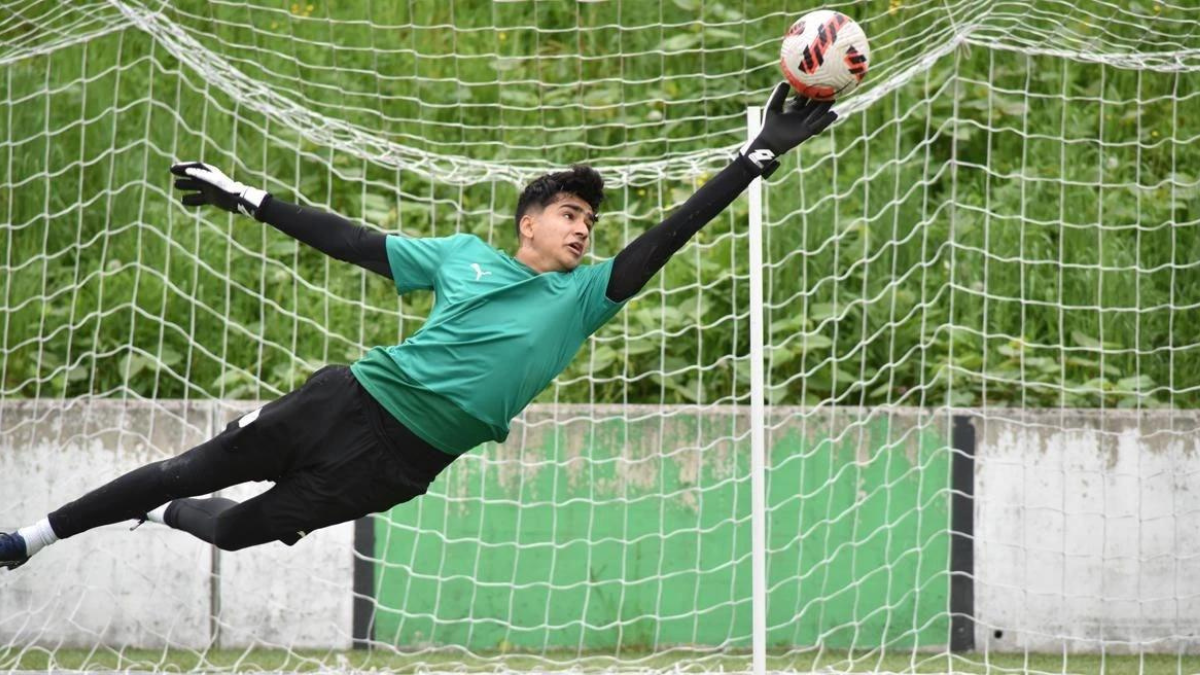 ISL: Kerala Blasters have signed Som Kumar from Slovenian club NK ...